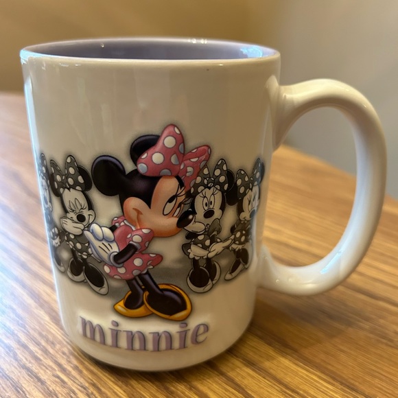 Disney | Kitchen | Disney Minnie Mouse Coffee Mug 3 Dimensional 3d ...